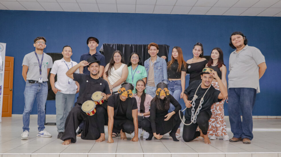 UGB se enorgullece de participar activamente en el ENTU